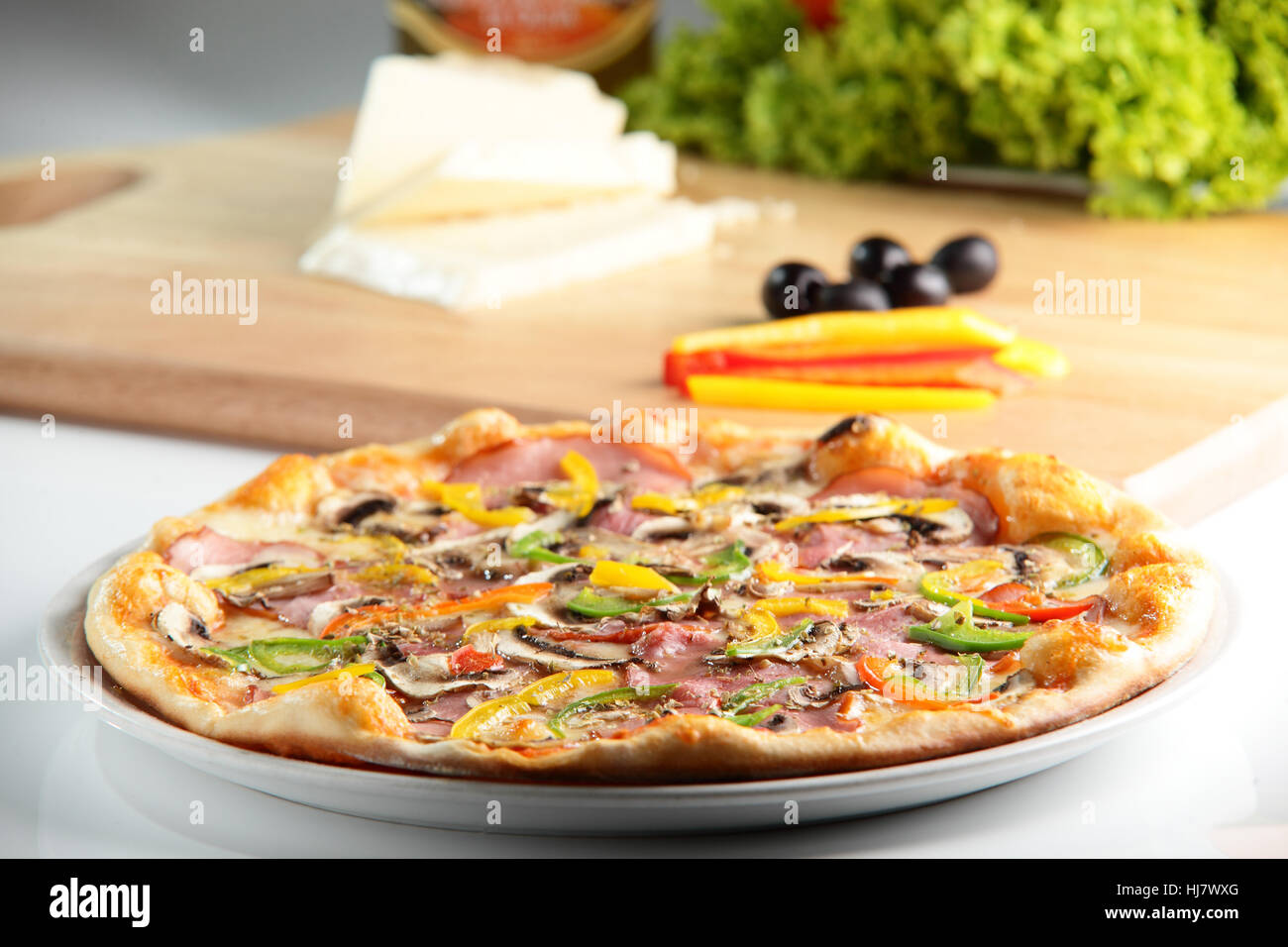 restaurant, food, aliment, board, objects, colour, american, water ...