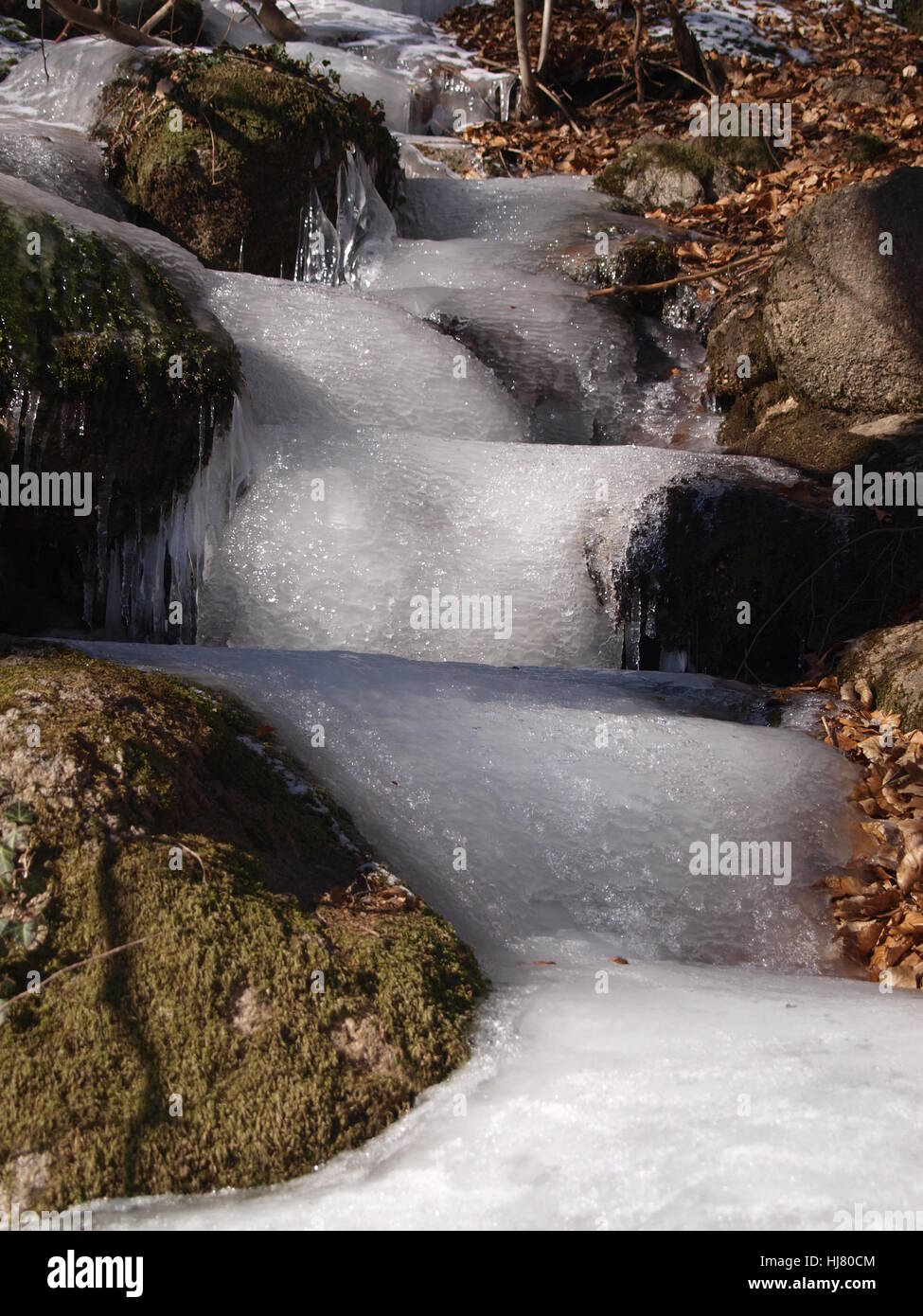 Eisbach winter hi-res stock photography and images - Alamy
