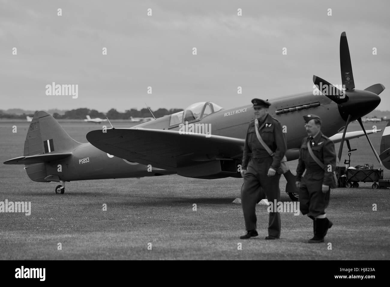 Supermarine Spitfire Mk XIX PS853 owned by Rolls Royce Stock Photo - Alamy