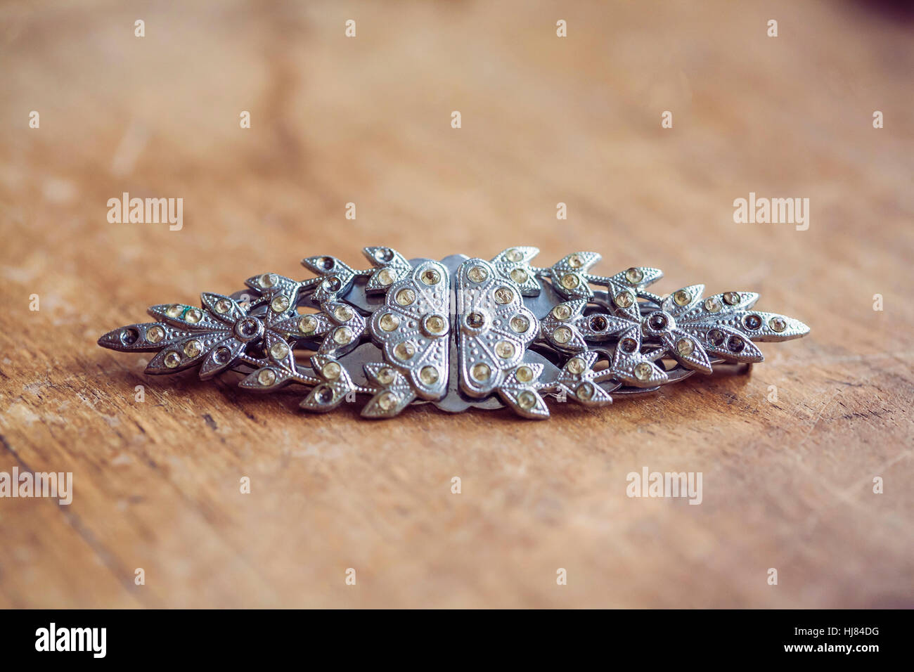 Silver brooch hi-res stock photography and images - Alamy