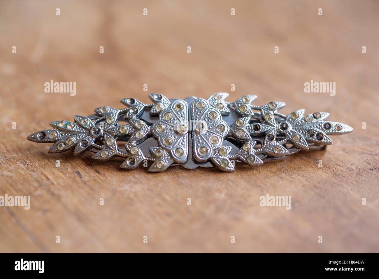 Silver brooch hi-res stock photography and images - Alamy