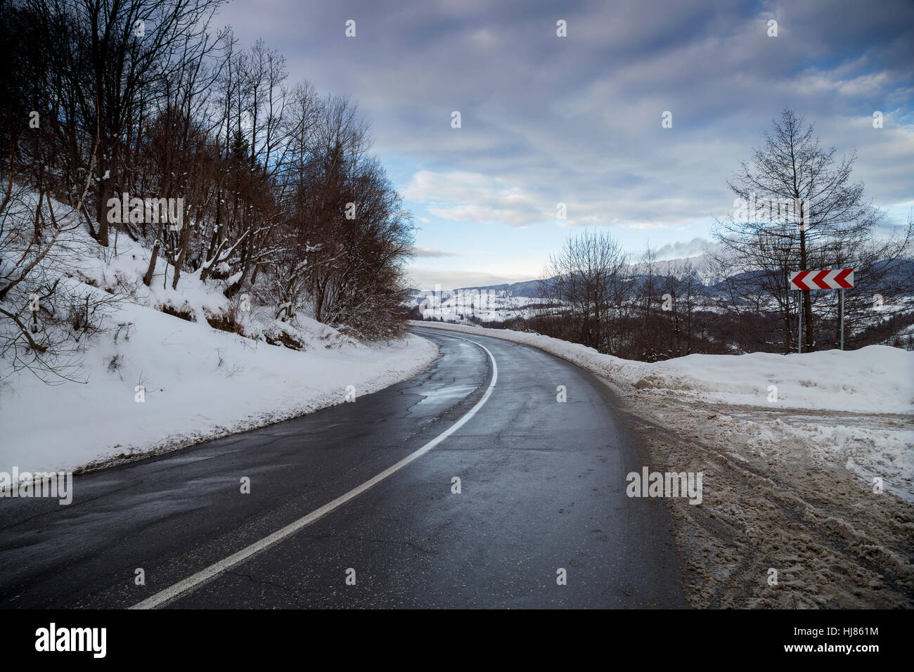 Winter in transylvania hi-res stock photography and images - Alamy