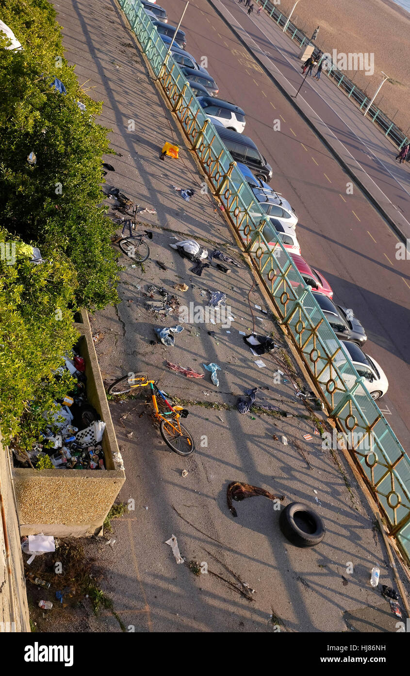 Brighton madeira drive terraces hi-res stock photography and images - Alamy
