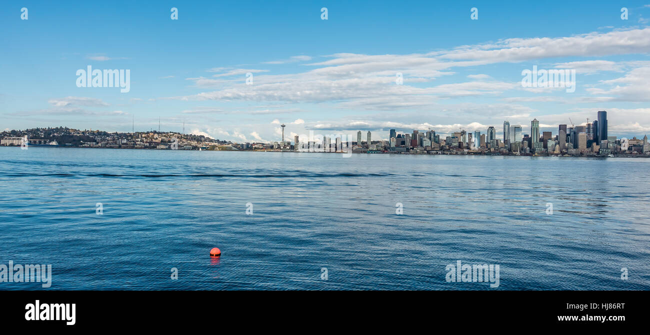 Seattle skyline water hi-res stock photography and images - Alamy