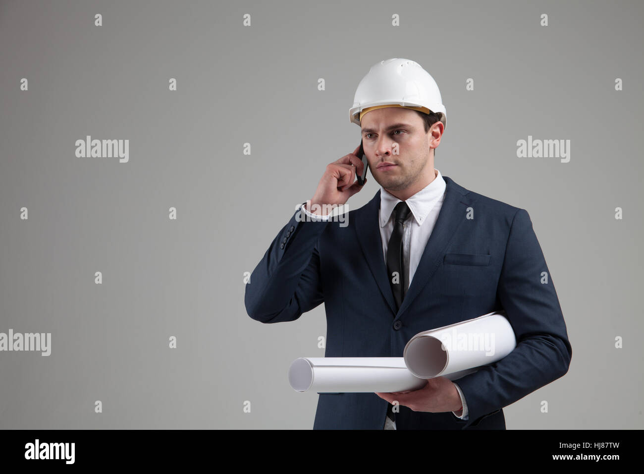 White helmet hi-res stock photography and images - Alamy