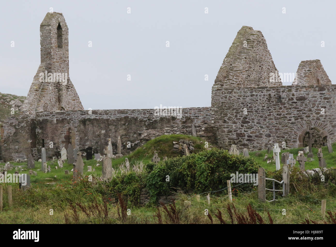 Ballinskelligs Priory on the coast at Ballinskelligs, County Kerry ...