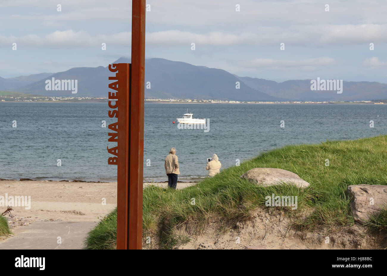 Wild atlantic way sign hi-res stock photography and images - Alamy