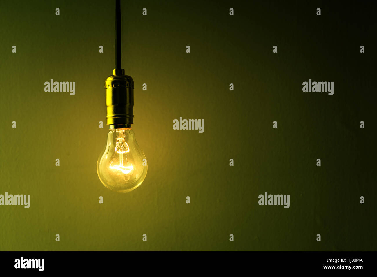 Green tungsten light bulb on hi-res stock photography and images - Alamy