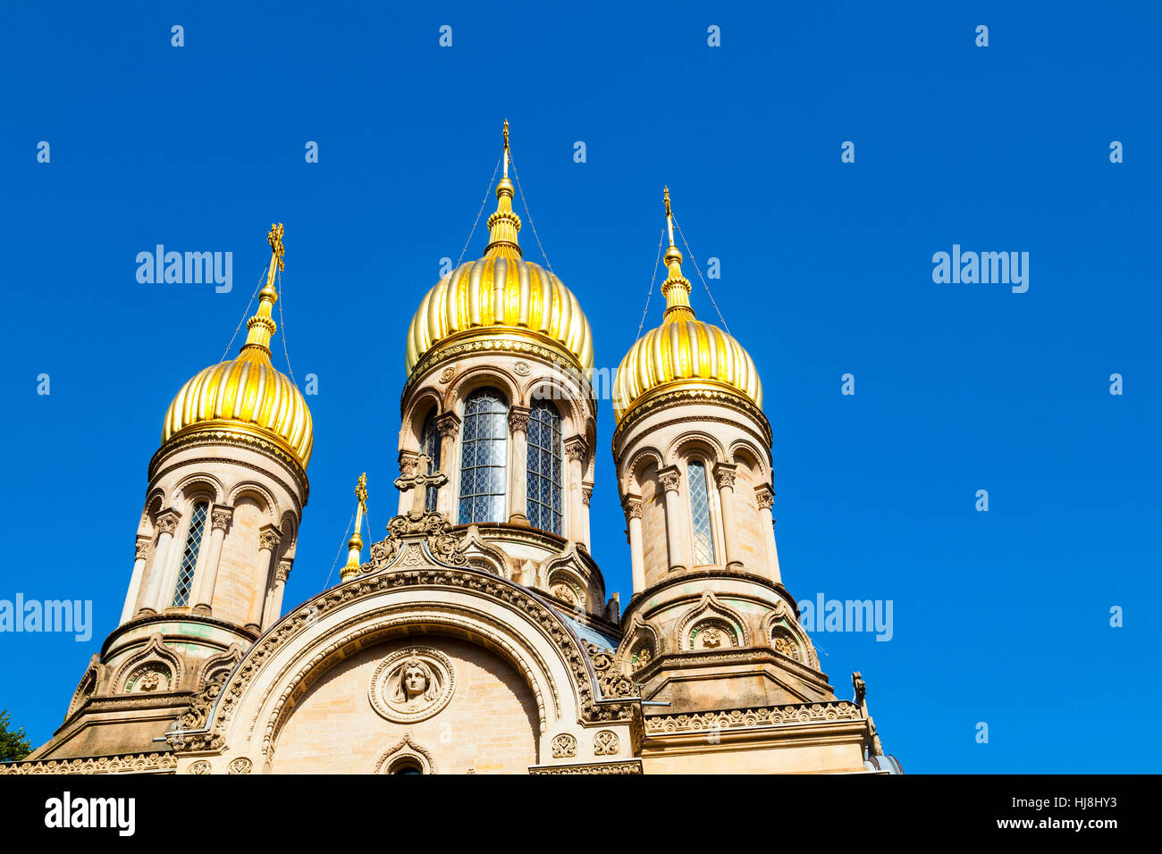 religion, church, city, town, park, tourist, style of construction ...