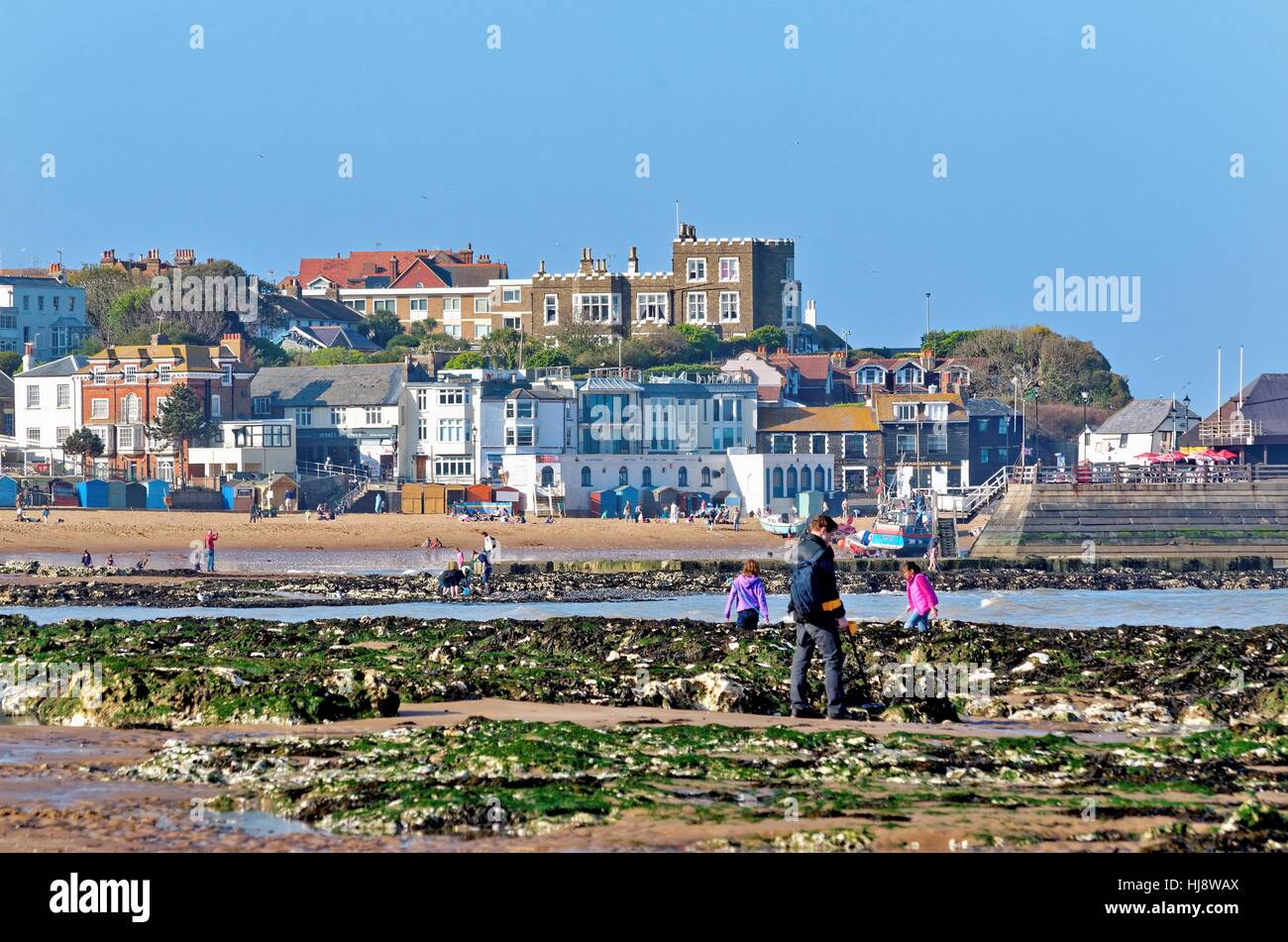 The jetty broadstairs hi-res stock photography and images - Alamy