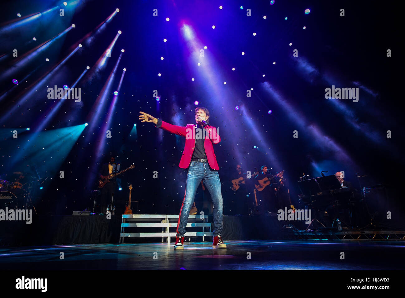 Cliff Richard in concert Stock Photo - Alamy
