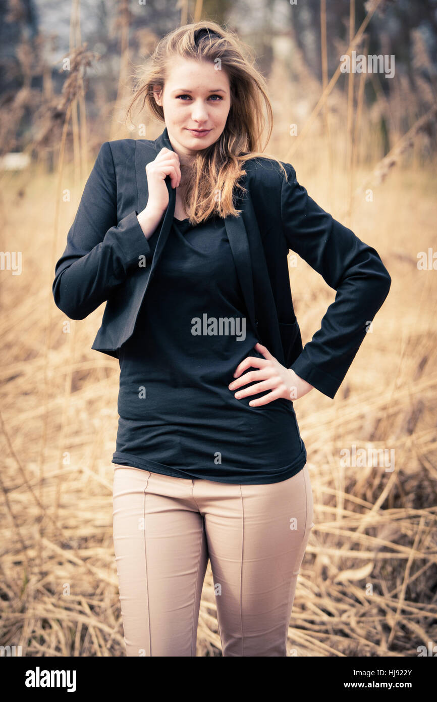 woman, fashion, park, spring, slim, arid, sligth, lean, gaunt, thin ...