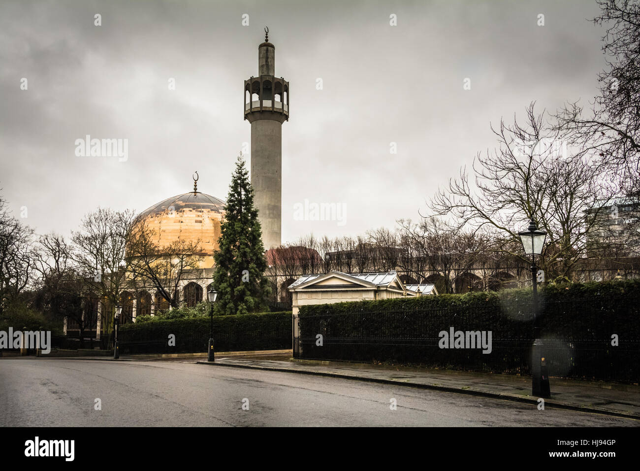 London england uk muslims hi-res stock photography and images - Alamy
