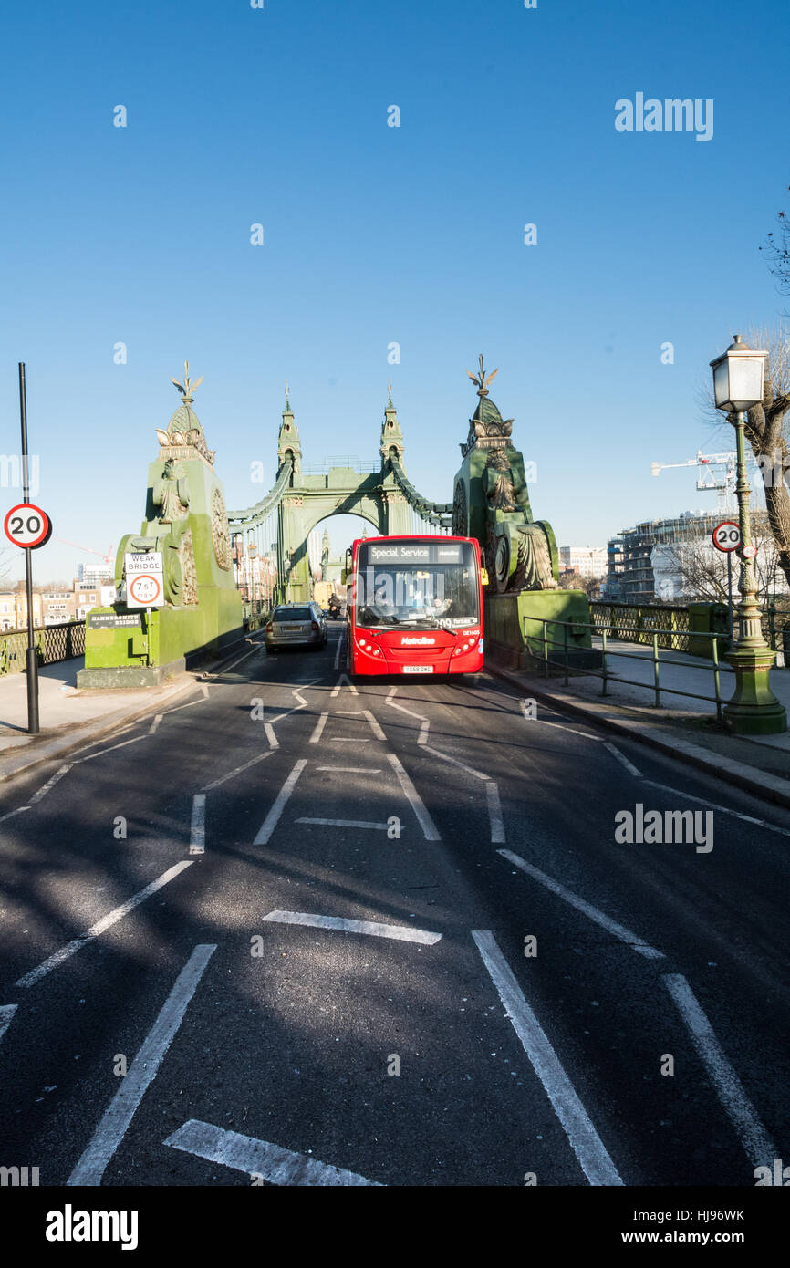 Overloading hi-res stock photography and images - Alamy