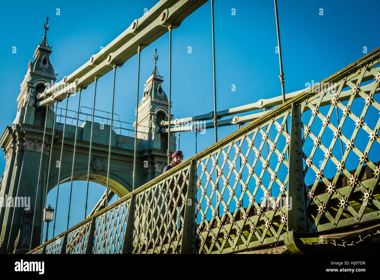 Overloading hi-res stock photography and images - Alamy