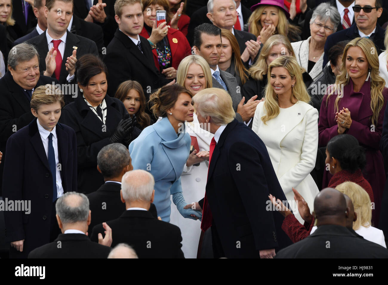 Melania Trump reaches out to her husband President-elect Donald Trump ...