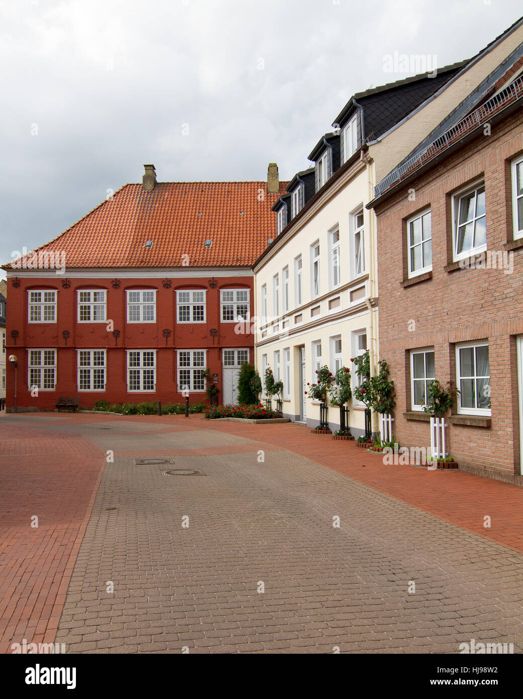 house, building, city, town, flower, plant, roses, germany, german ...