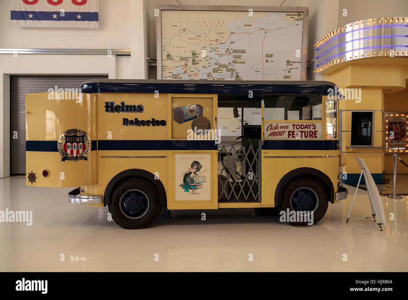 Yellow 1940s Divco Helms Bakery Truck displayed at the Lyon Air Museum ...