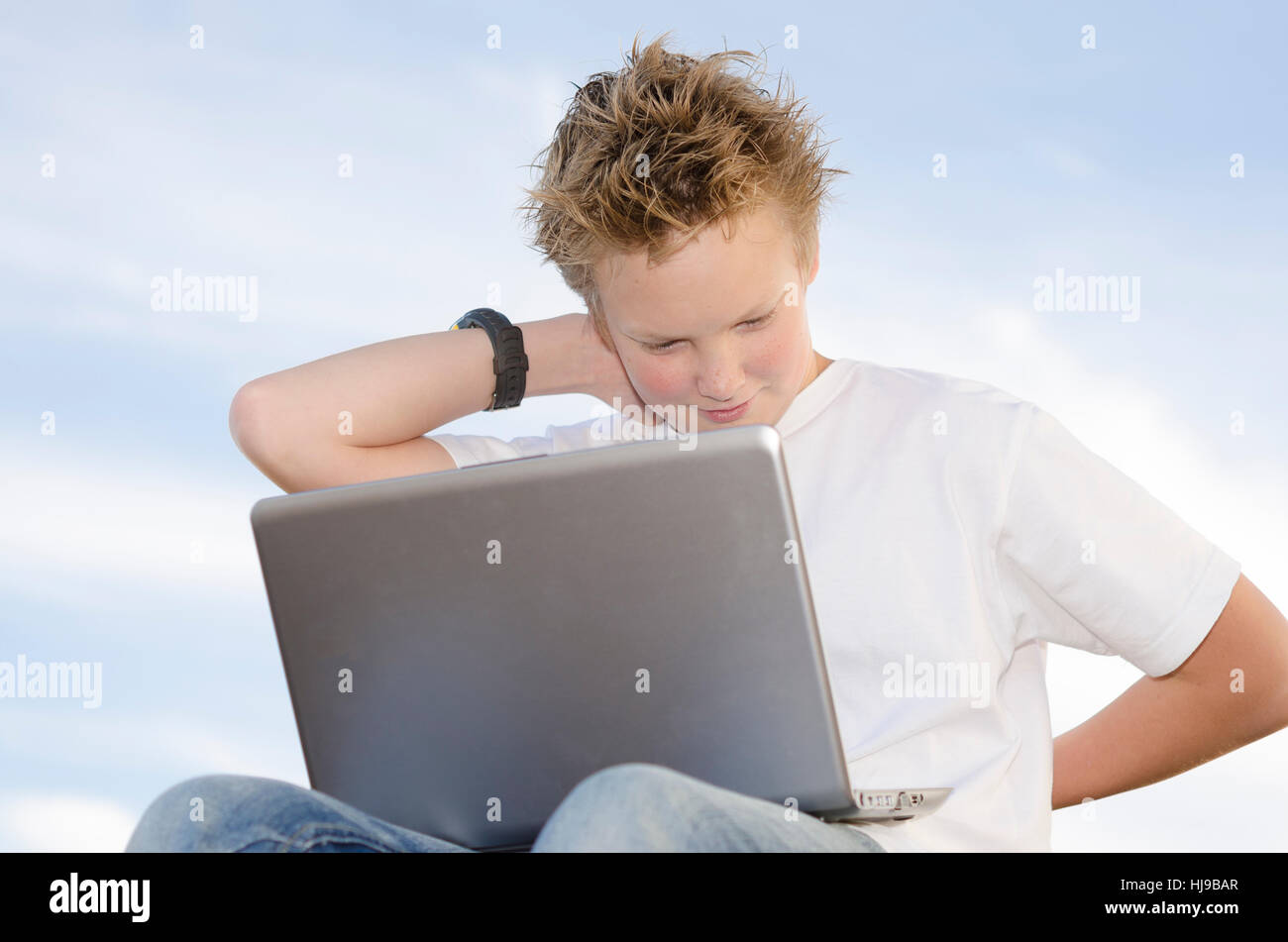 laptop, notebook, computers, computer, teen, male, masculine, teenager ...