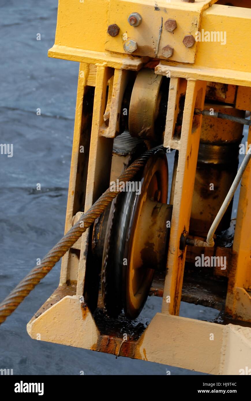 steel rope of a cable ferry Stock Photo - Alamy