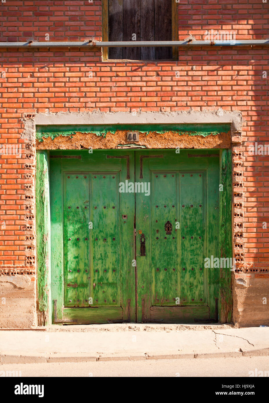 Lawn poor hi-res stock photography and images - Alamy