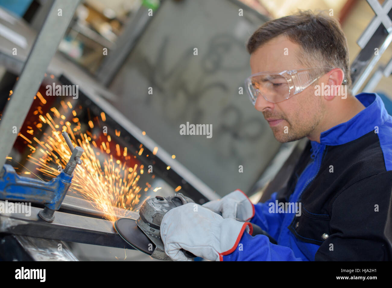welder at work Stock Photo - Alamy