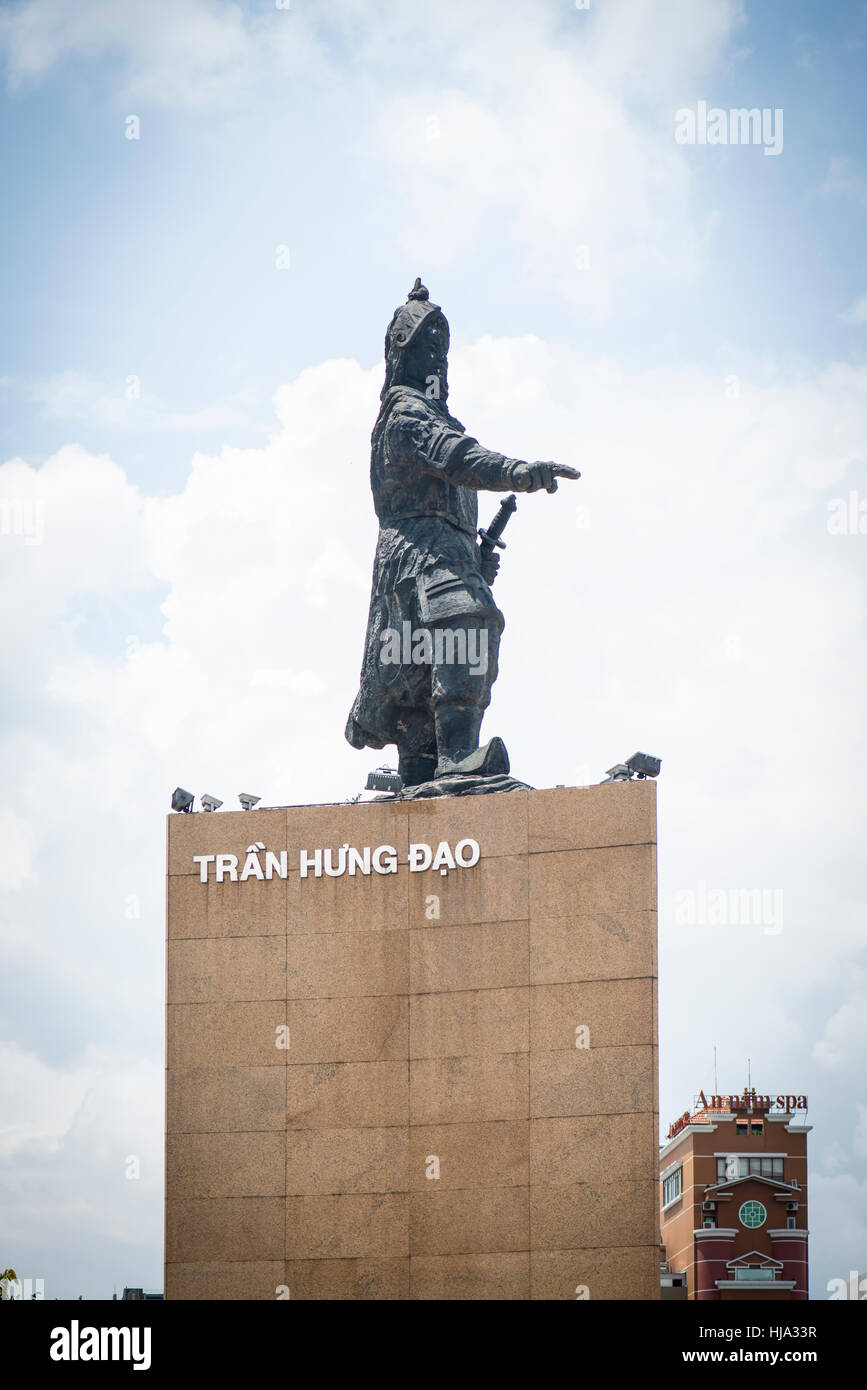 Tran Hung Dao statue, Saigon Stock Photo - Alamy