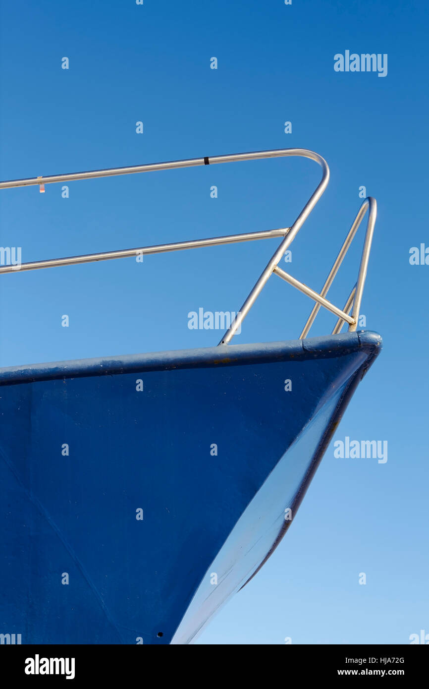 Ship bow hi-res stock photography and images - Alamy