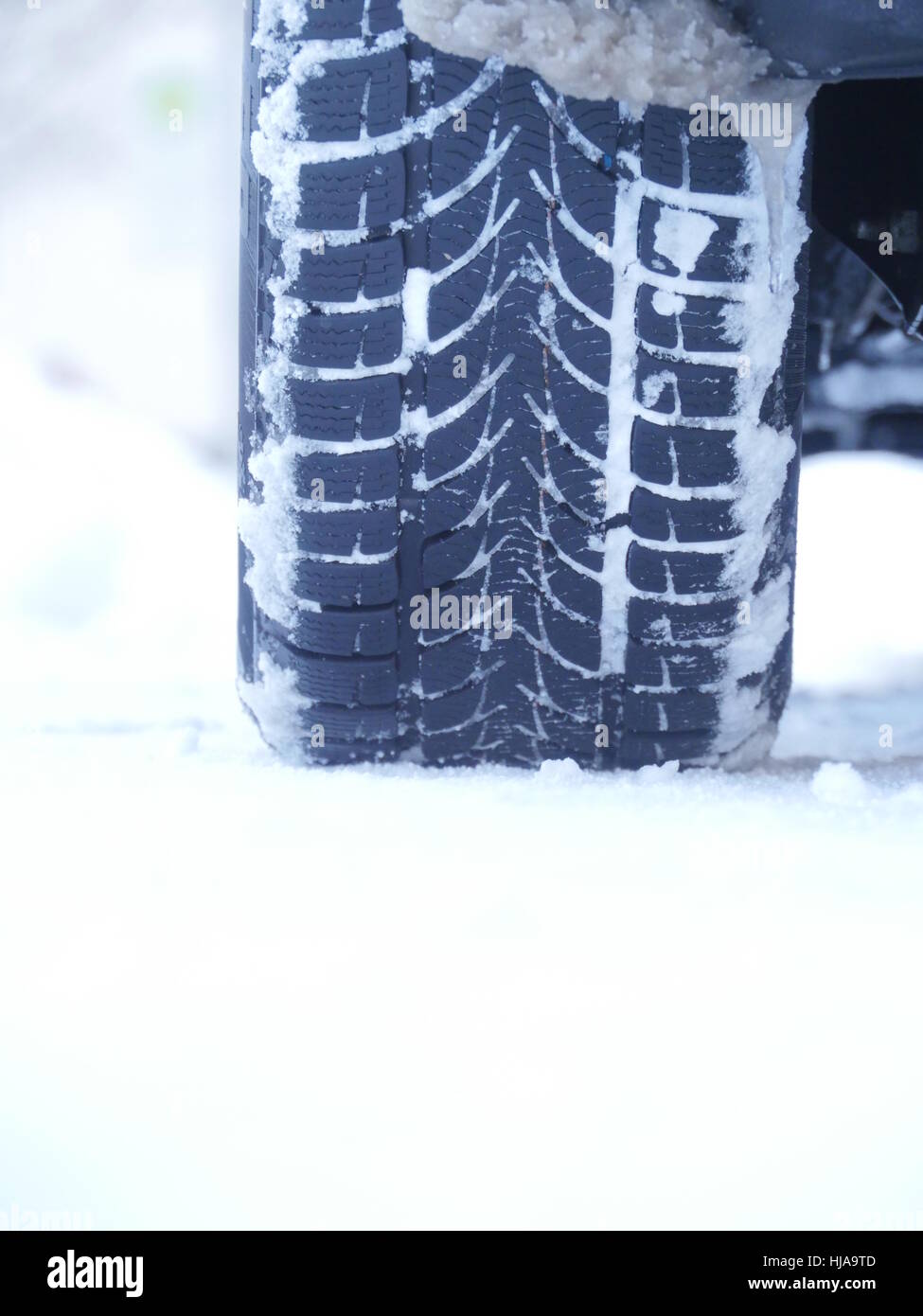 Iced tyre tread hi-res stock photography and images - Alamy