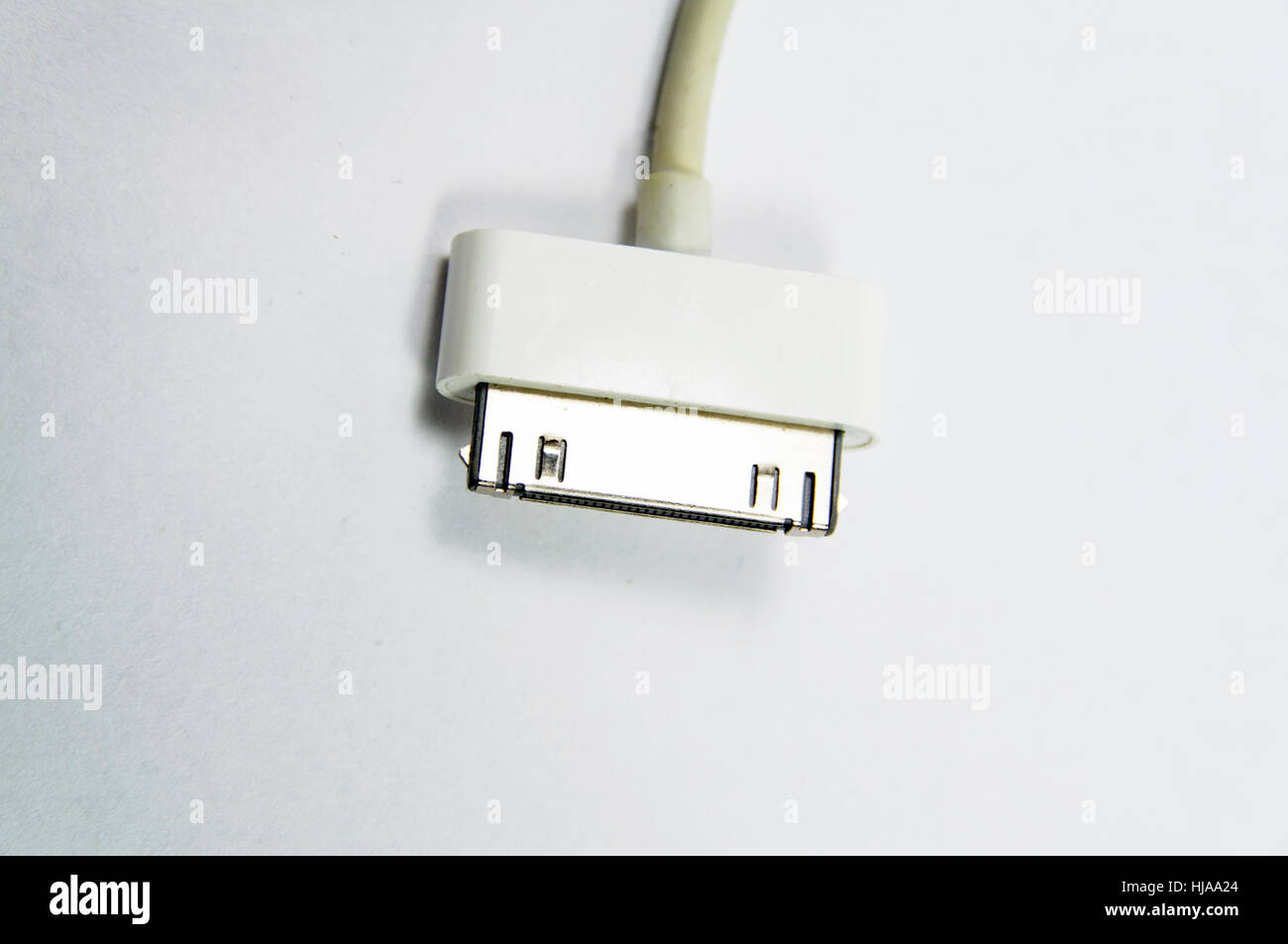 Ipod 30 pin usb cable Stock Photo - Alamy
