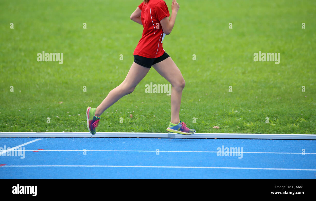 Olympic female athlete finish hi-res stock photography and images - Alamy