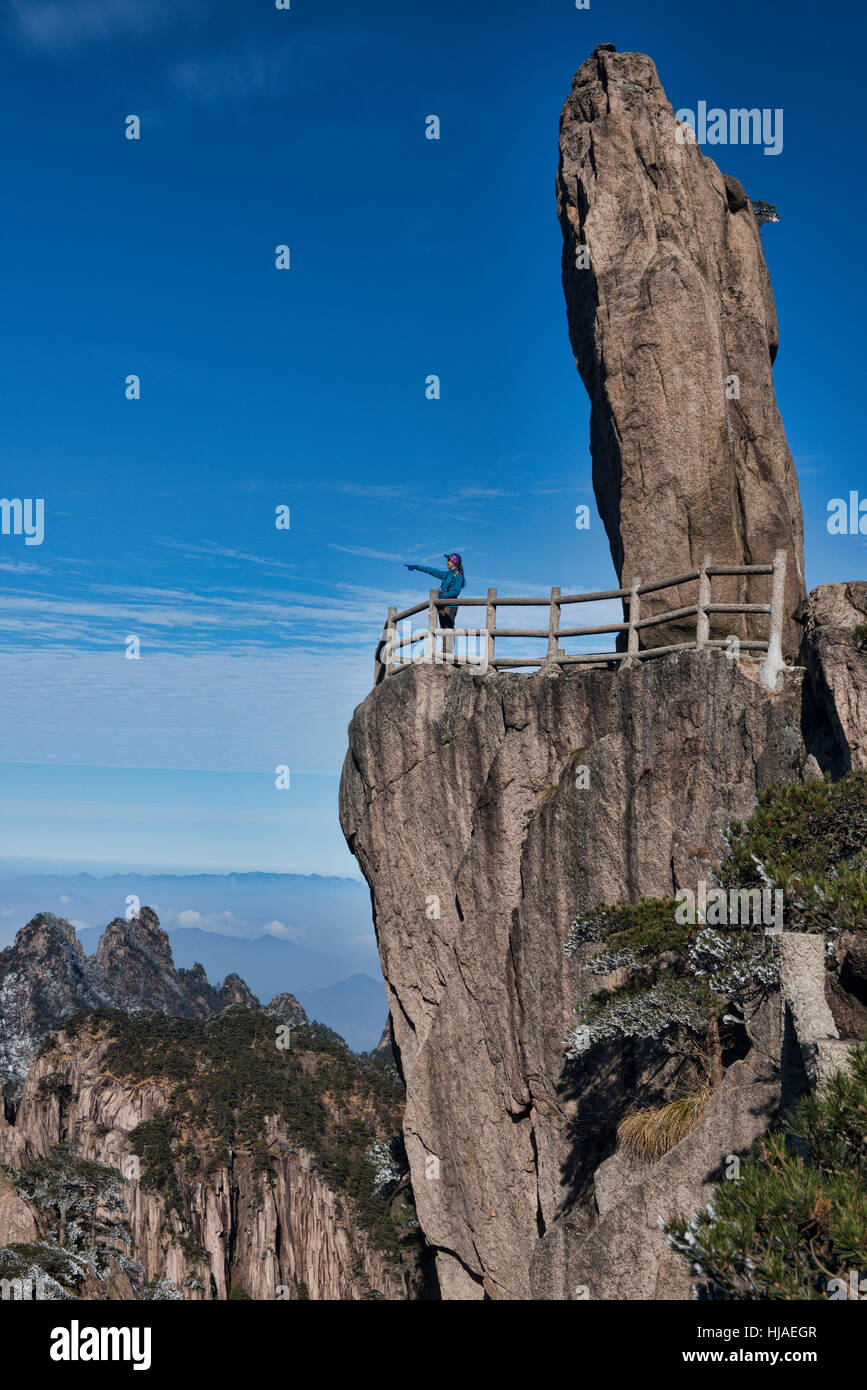 Flying rock hi-res stock photography and images - Alamy