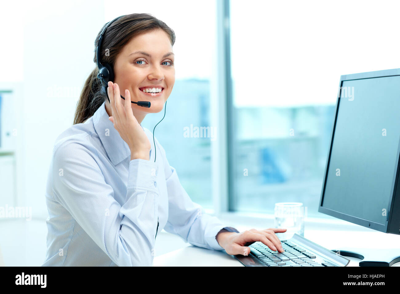 woman, talk, speaking, speaks, spoken, speak, talking, chat, nattering ...