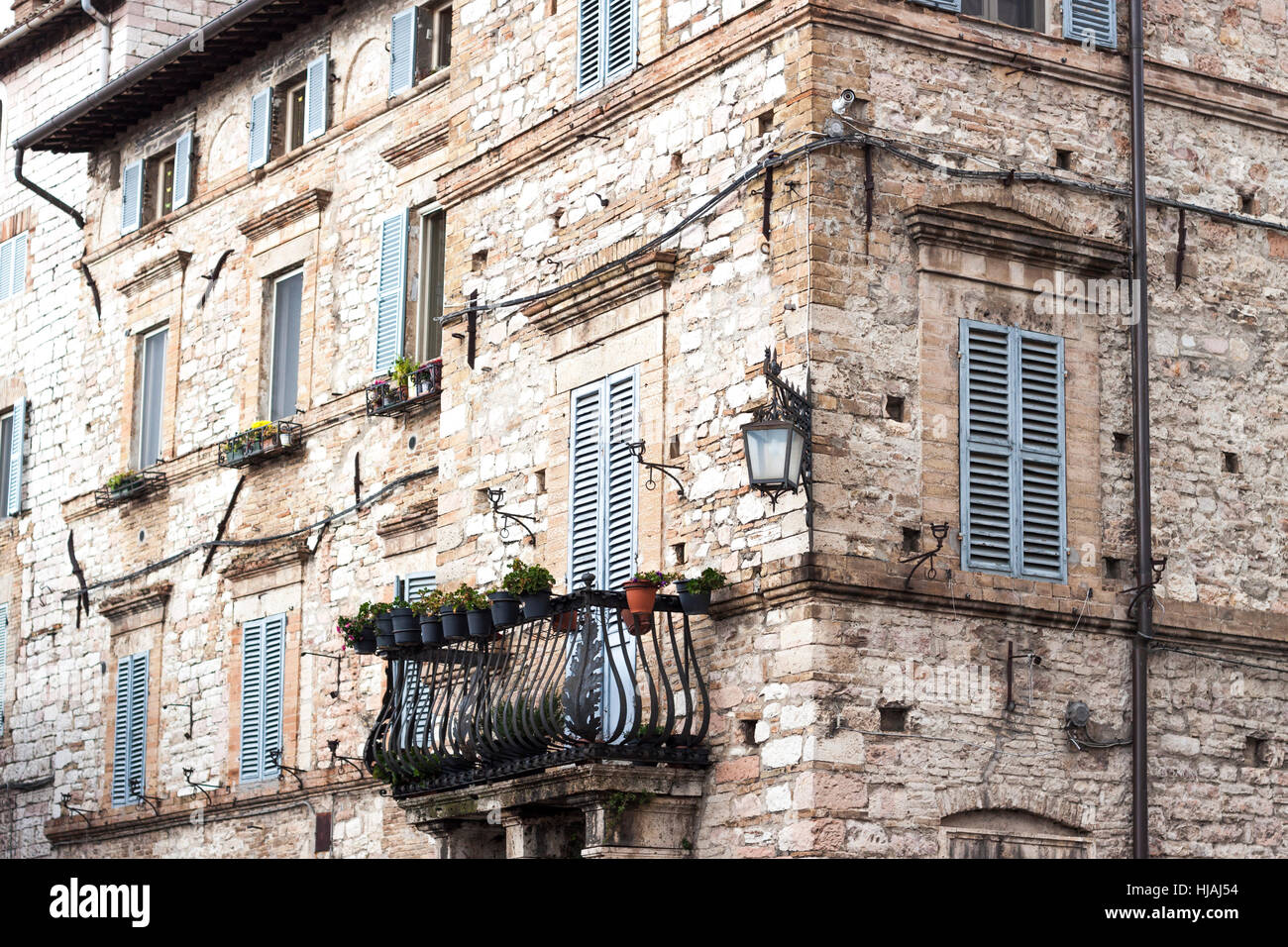 House made with stones. Assisi, Umbria. Italy Stock Photo - Alamy