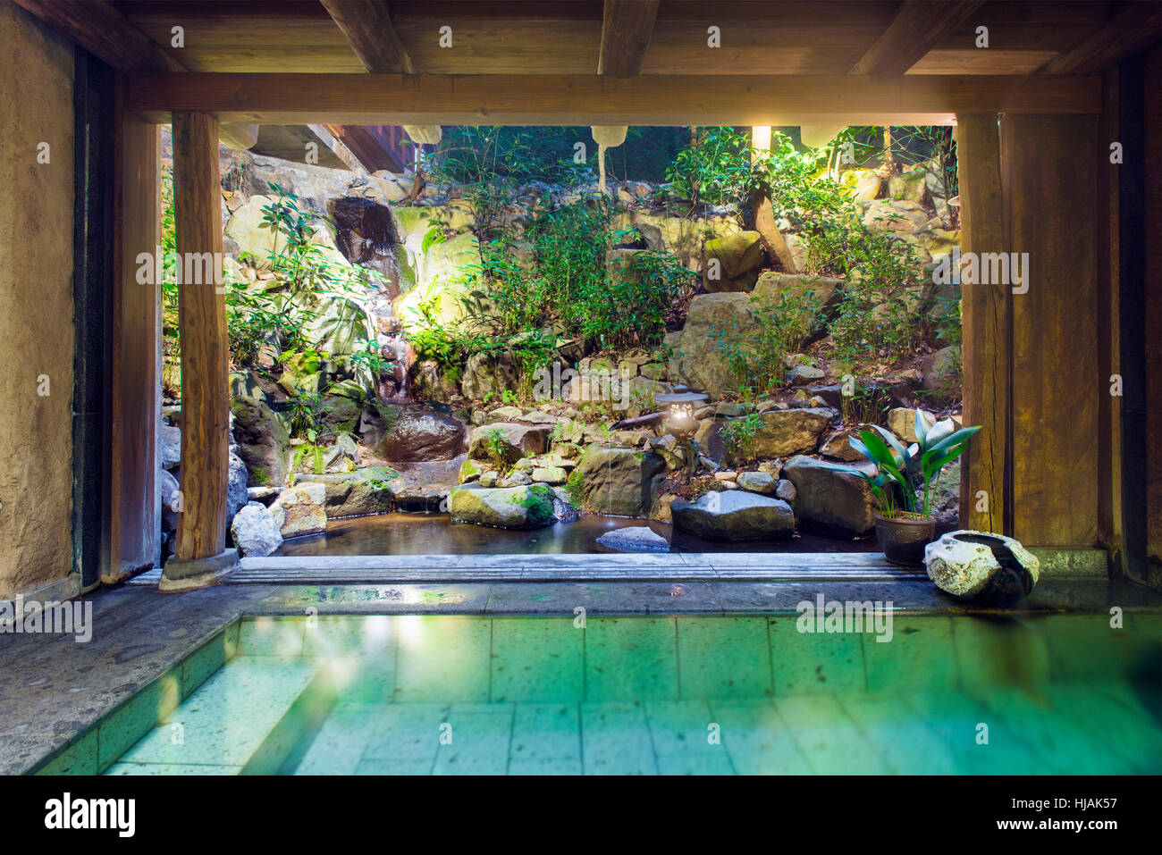 Japanese hot spring bath onsen High Resolution Stock Photography and ...