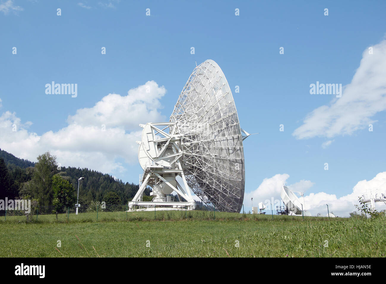 engineering, antennae, remote communication, satellites, earth station ...