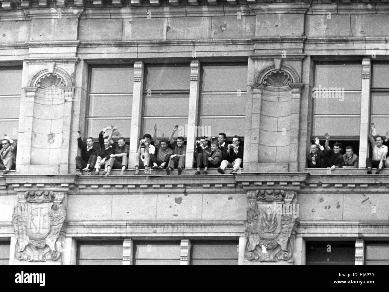 Visit cheering crowd hi-res stock photography and images - Alamy