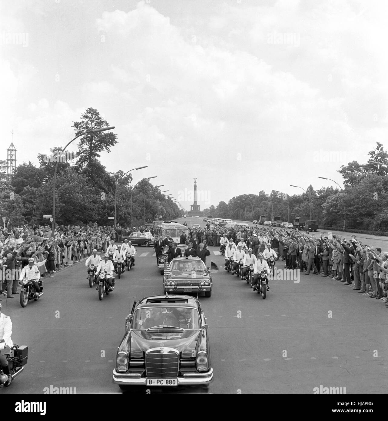 US president John F. Kennedy on 26 June 1963 in Berlin in the open ...