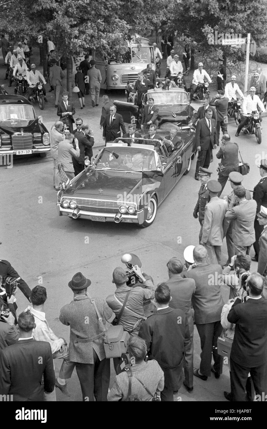 US president John F. Kennedy on 26 June 1963 in Berlin in the open ...