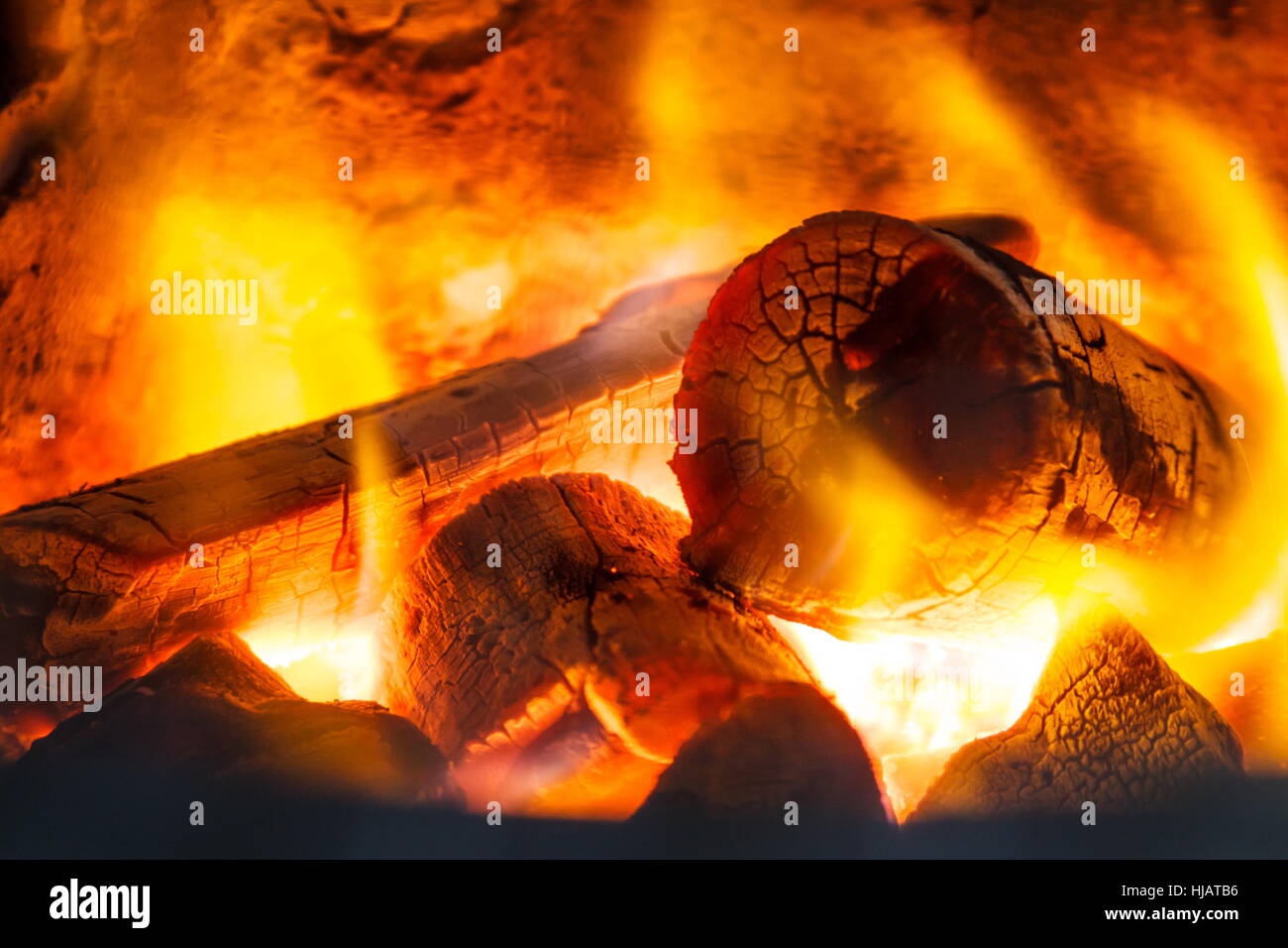 Glowing ashes–embers background Stock Photo - Alamy