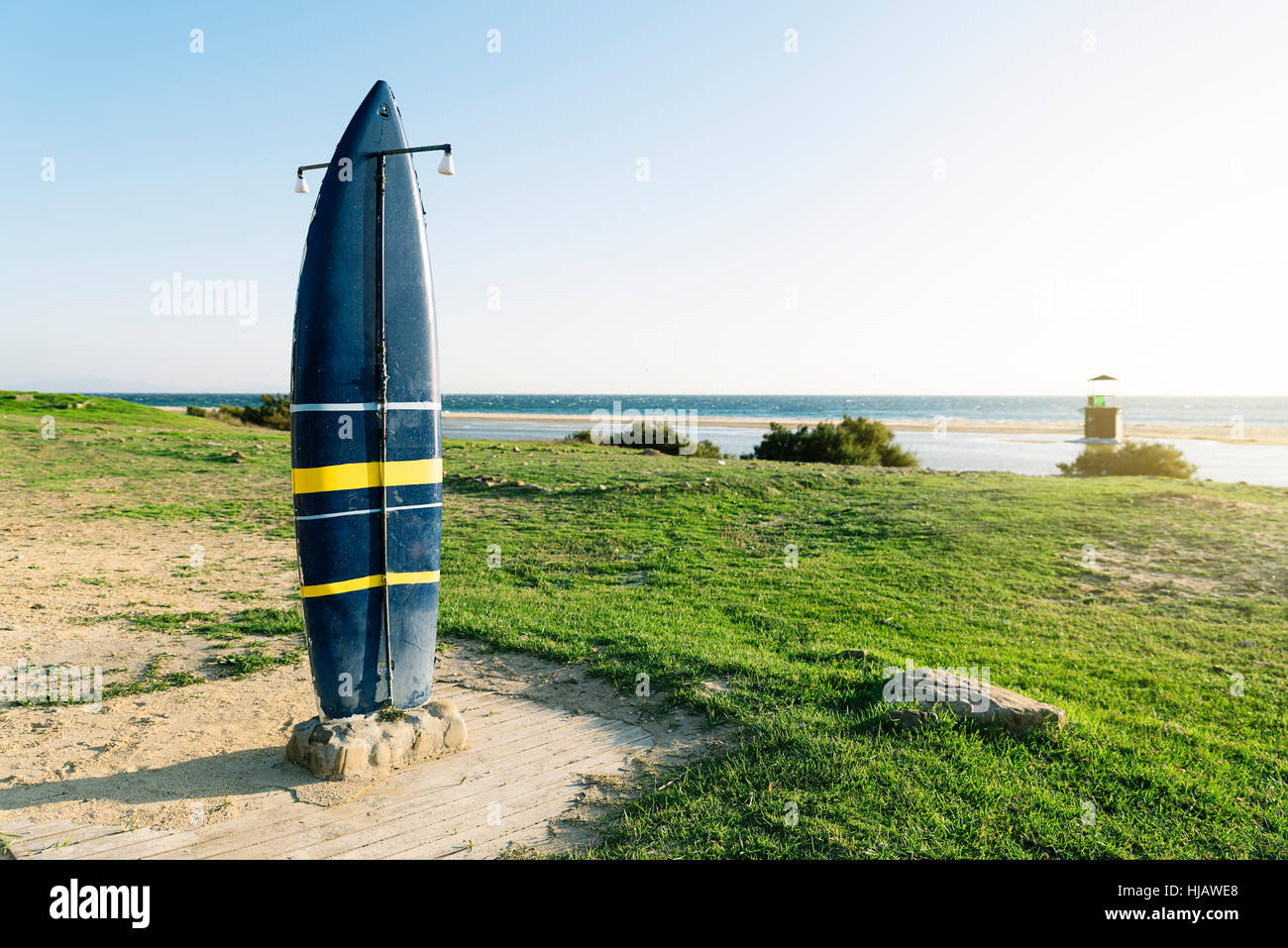Board surf shower on the beach Stock Photo - Alamy