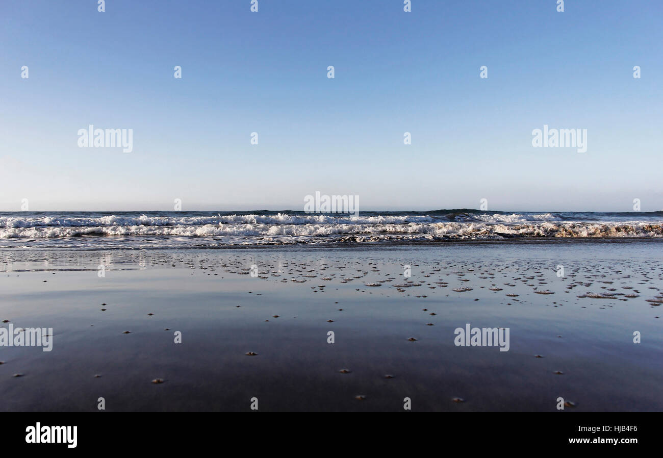 Beachview seaside coast hi-res stock photography and images - Alamy