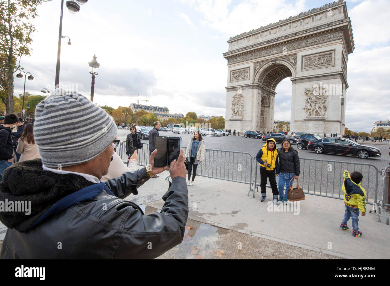 INDIAN TOURISTS IN PARIS Stock Photo - Alamy