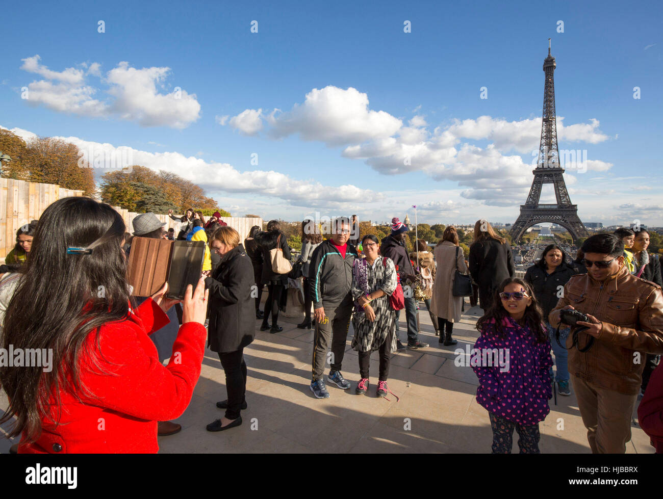 INDIAN TOURISTS IN PARIS Stock Photo - Alamy