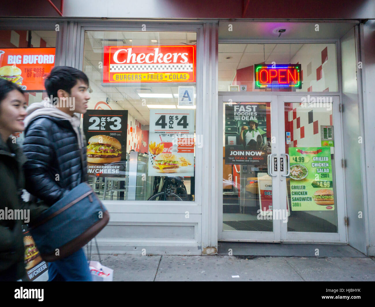 Checkers restaurant hi-res stock photography and images - Alamy
