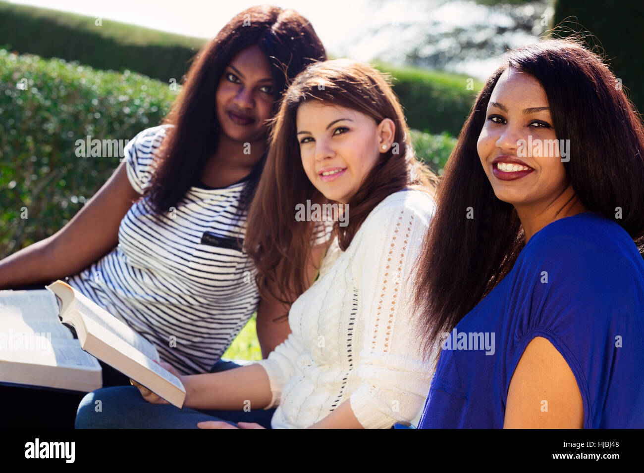 Christian girls studying bible hi-res stock photography and images - Alamy