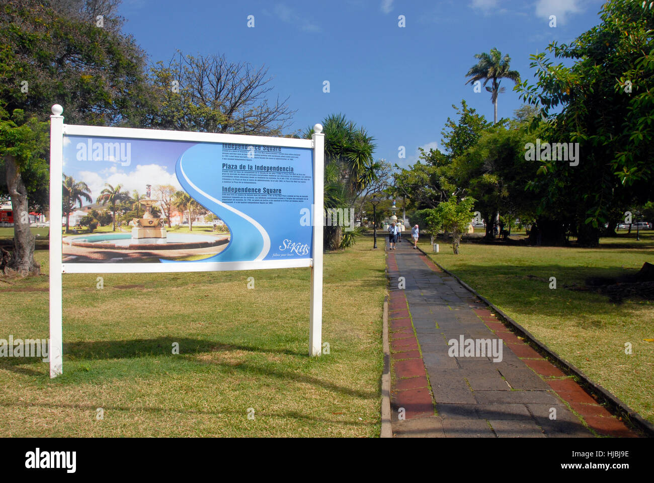Square open sign hi-res stock photography and images - Alamy