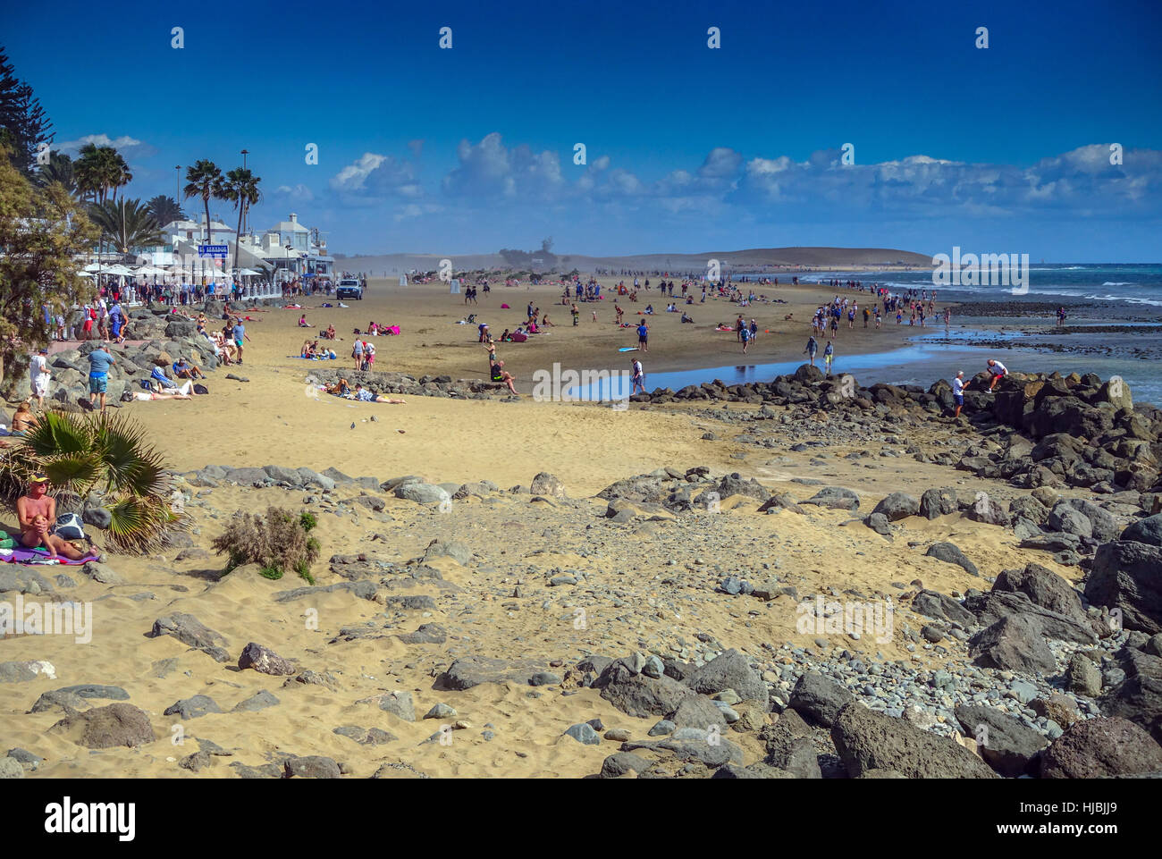 Beaches and promenade with crowds, Maspalomas, Gran Canaria, Spain ...