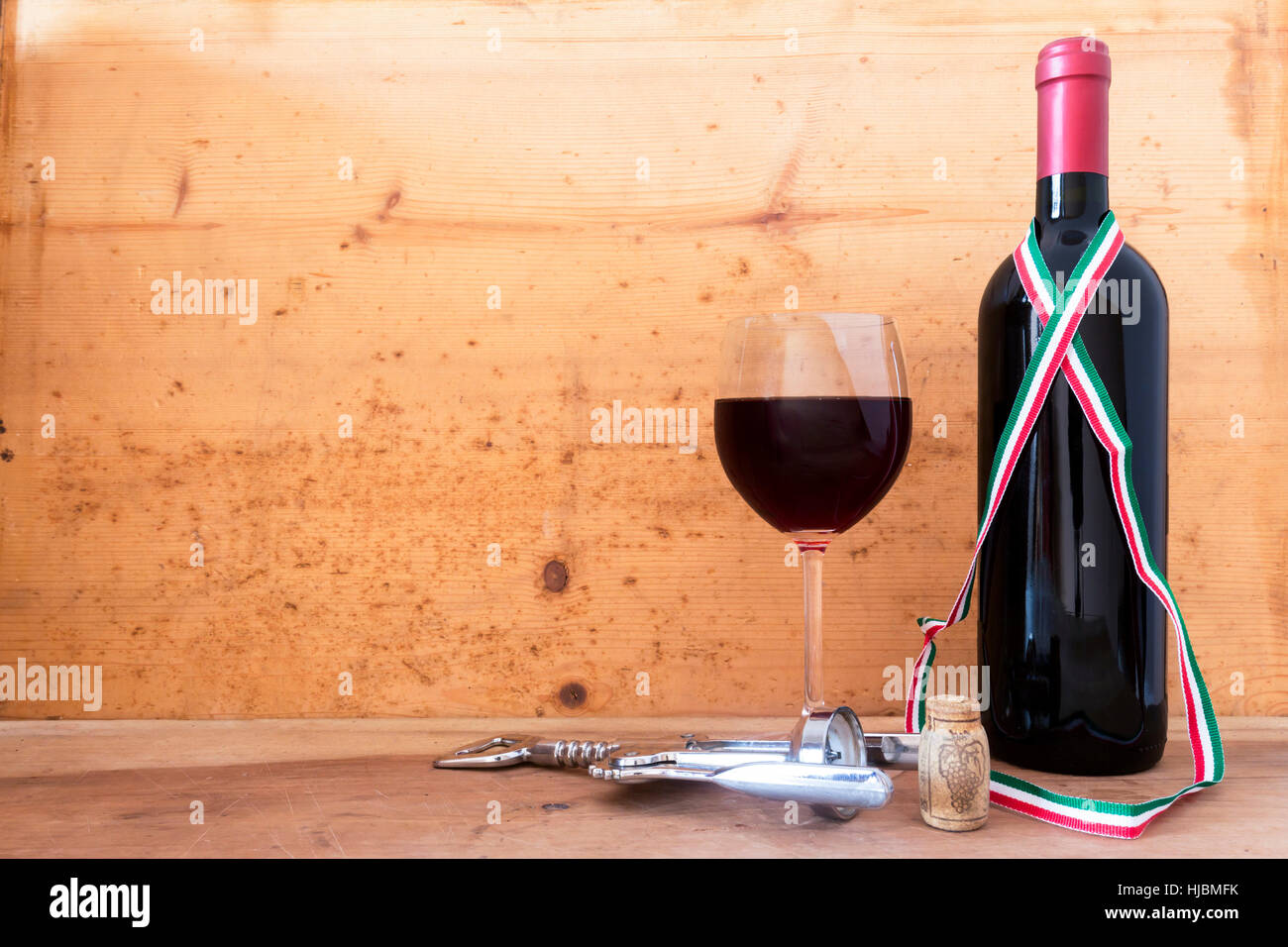 Italy flag bottles hi-res stock photography and images - Alamy