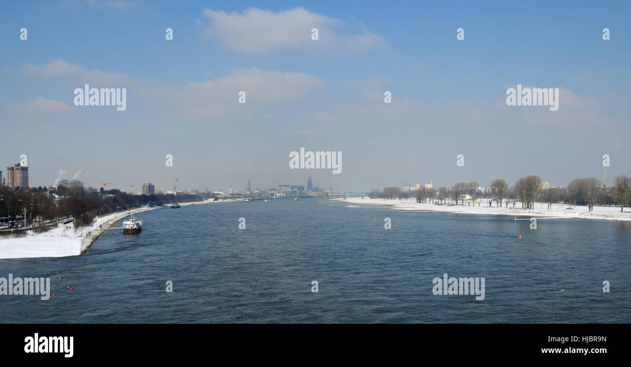 Cologne winter snow river hi-res stock photography and images - Alamy